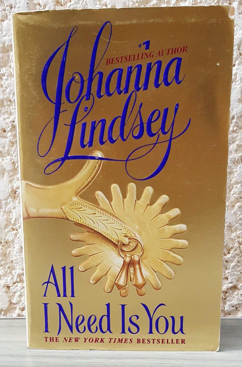 All I need is you - עמותת ספרים ומצילים