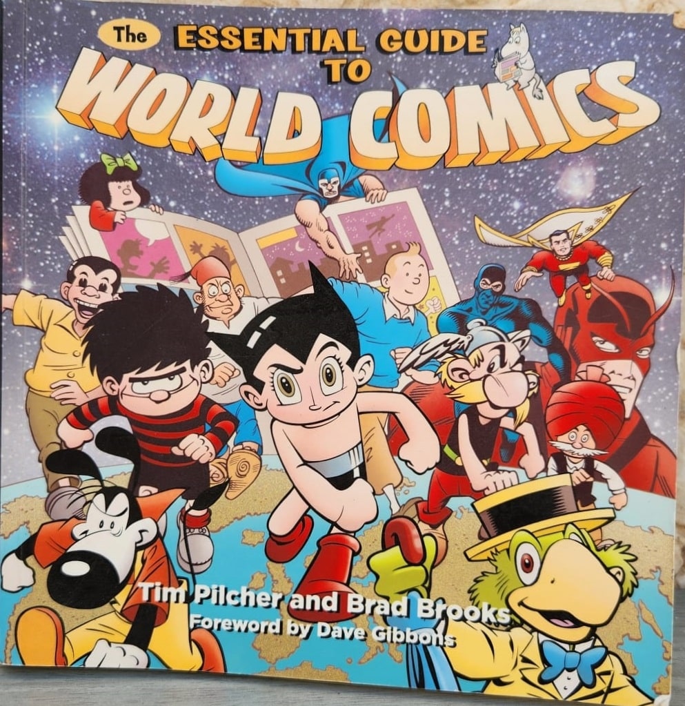 The essential guide to world comics - עמותת ספרים ומצילים